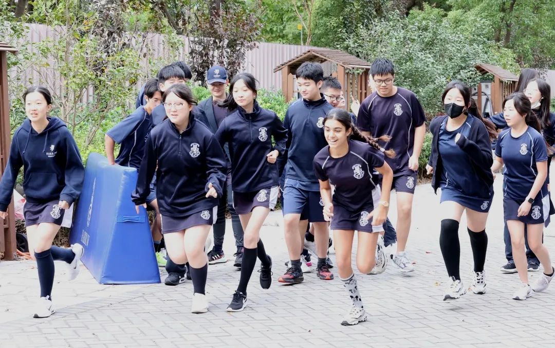 Global Long Ducker - Harrow Shanghai