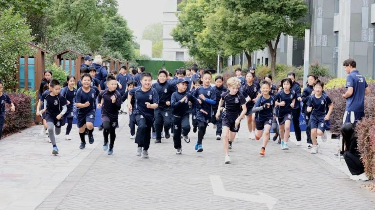 Global Long Ducker - Harrow Shanghai