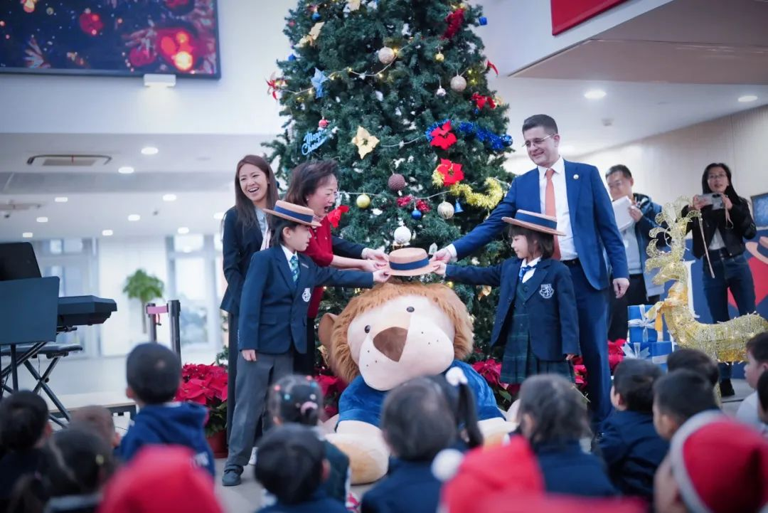 Happy Christmas - Harrow Shanghai